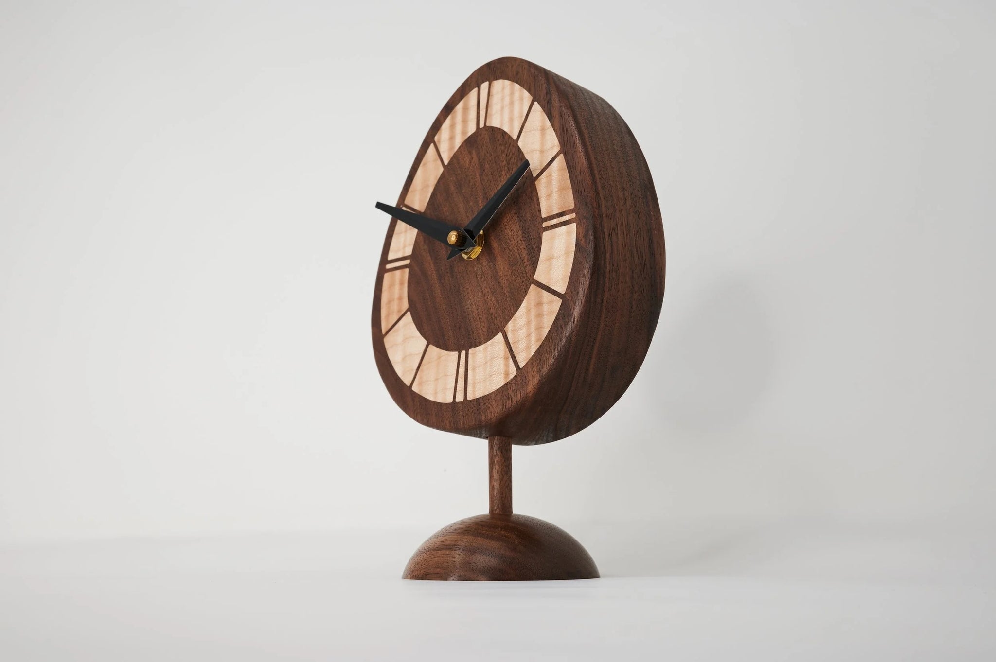 Retro Avocado Clock – H3K Home+Design Online