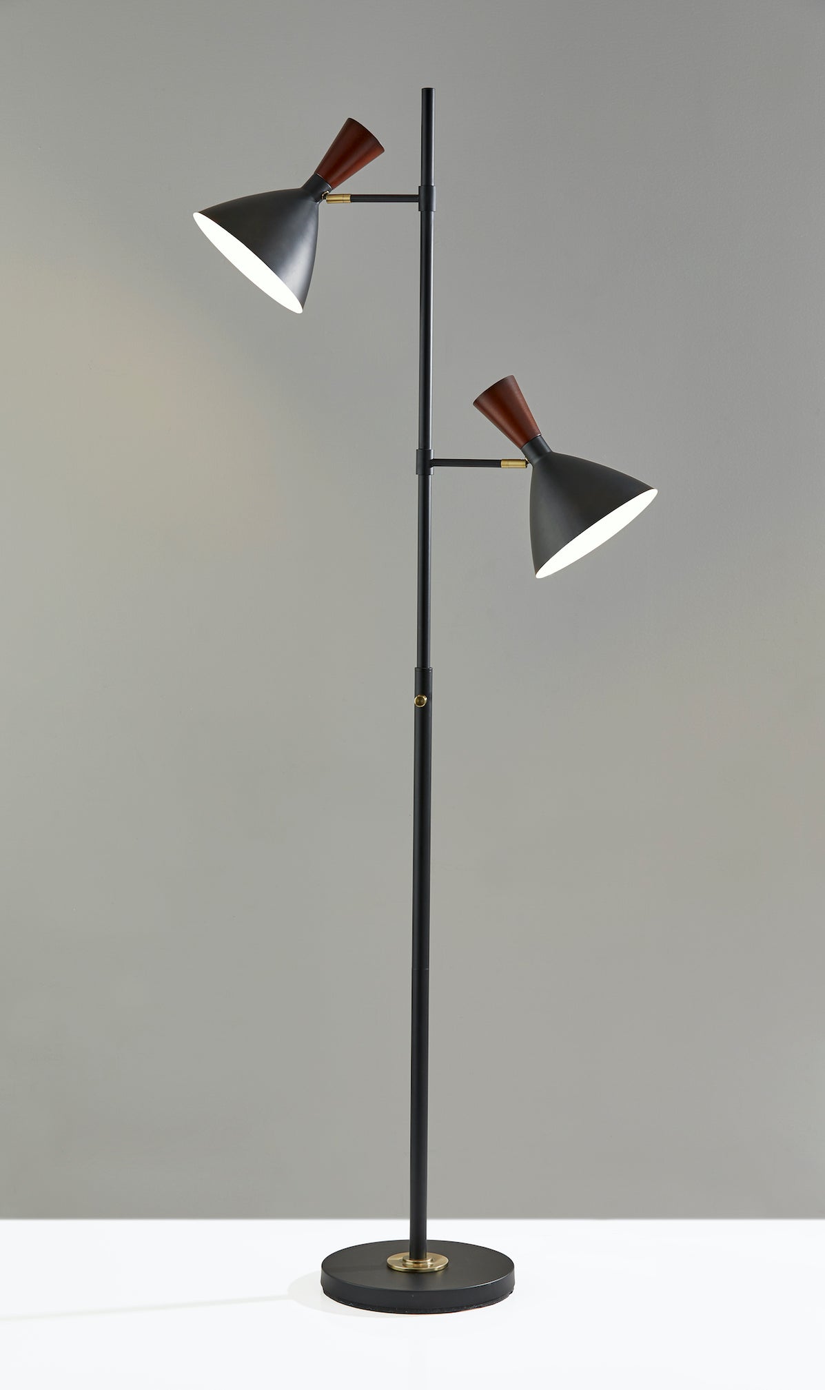 Arlo Tree Lamp – H3K Home+Design Online